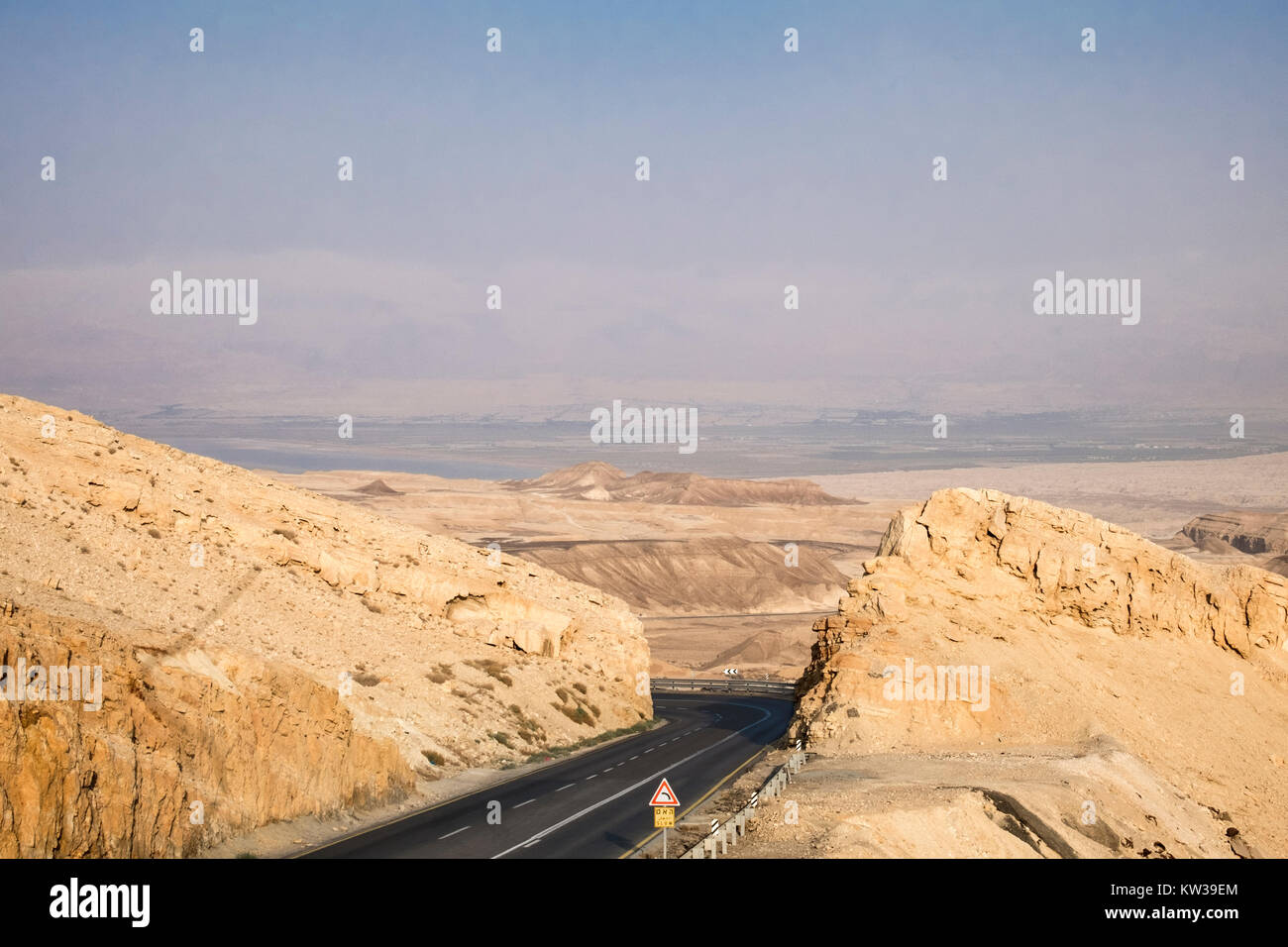 Highway 25 - mountain highway section leading to the Arava Desert ...