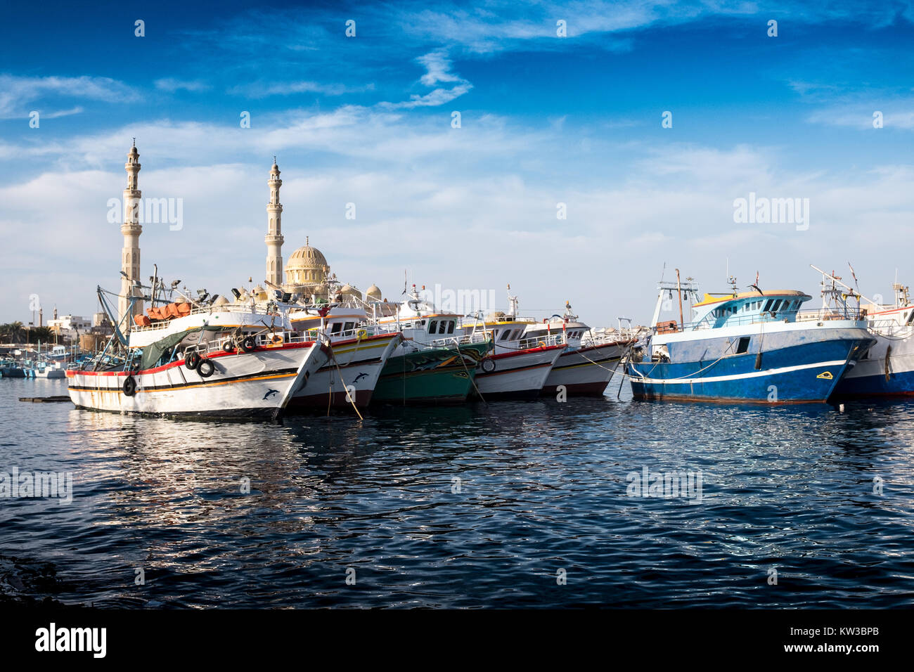 Hurghada el mina mosque hi-res stock photography and images - Alamy