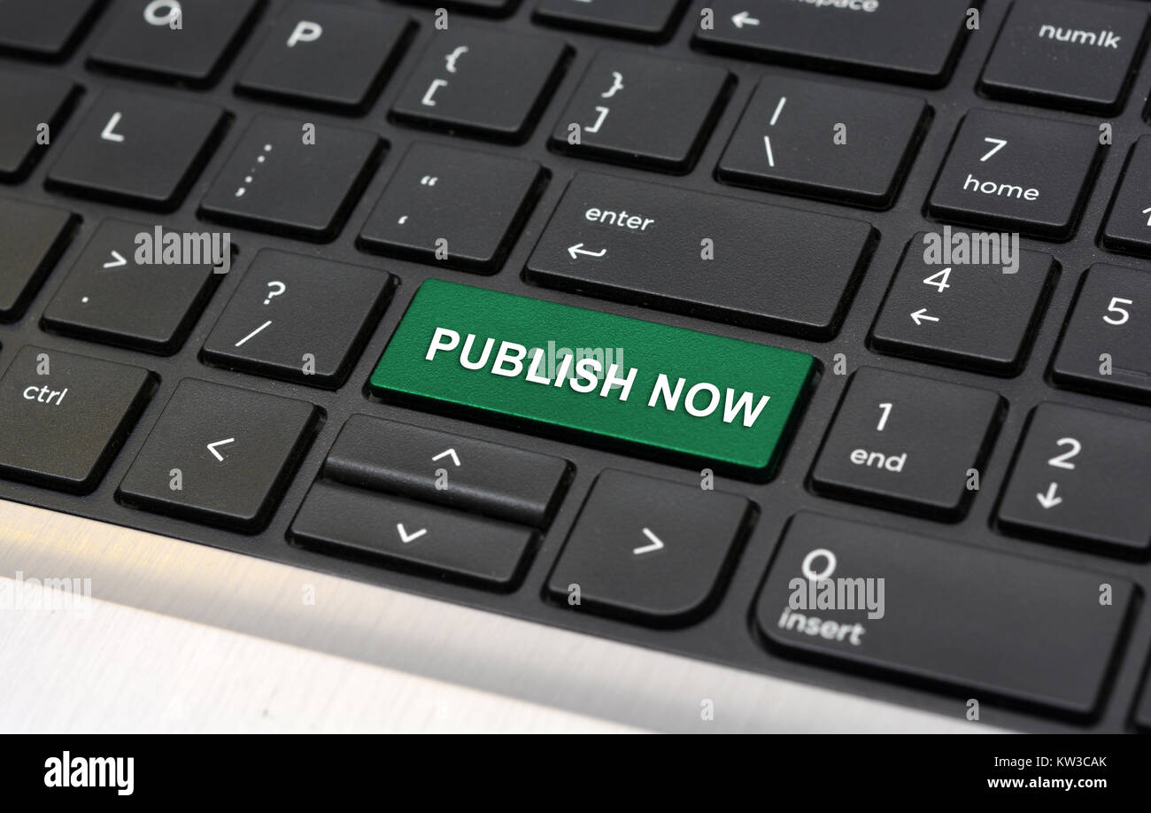 Publish Now on Keyboard online blog concept Stock Photo - Alamy