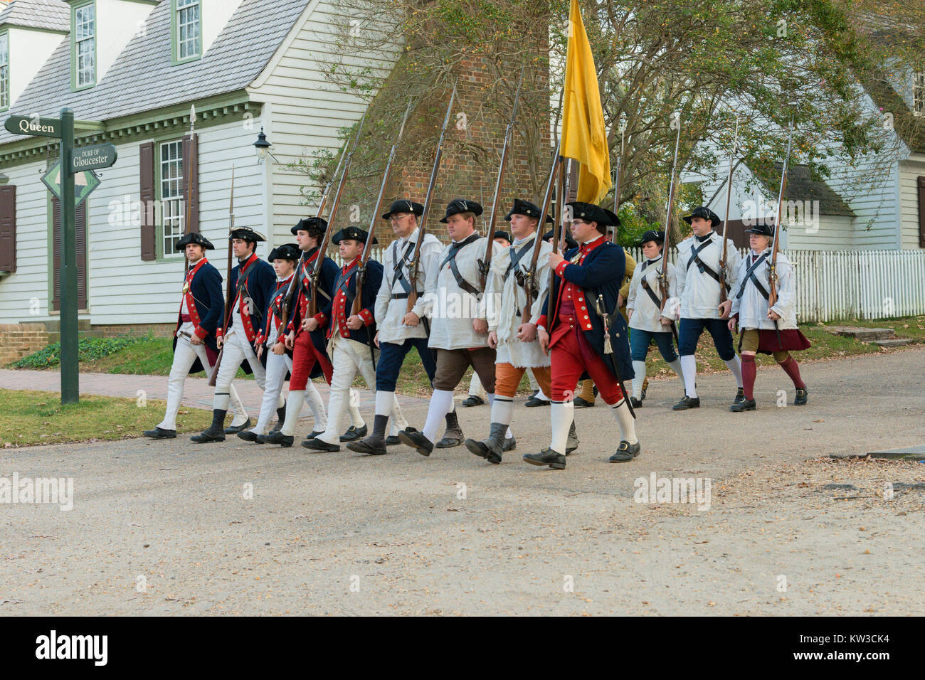 Costumed colonial militia in Colonial Williamsburg Stock Photo - Alamy