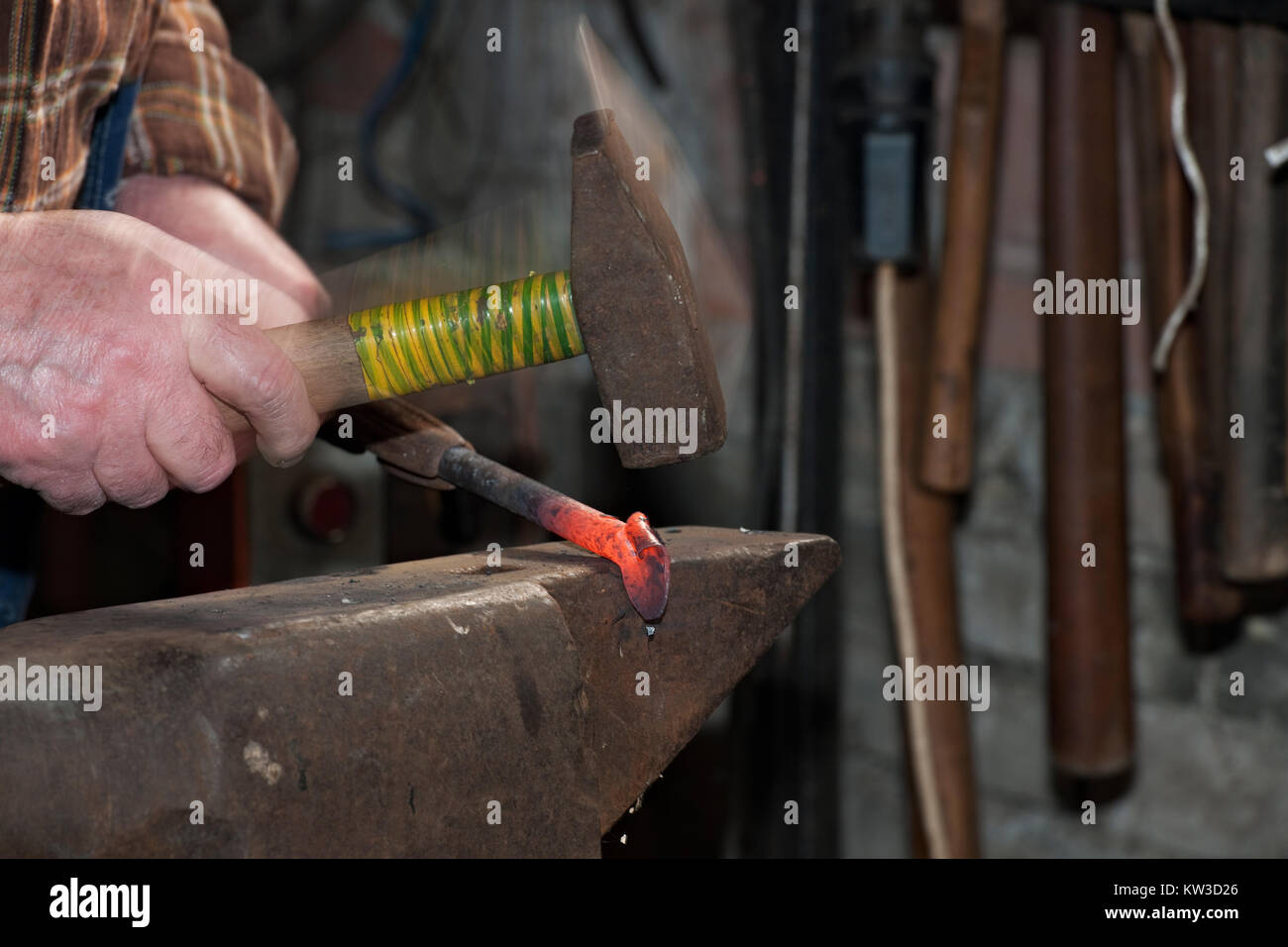 Ironsmith work hi-res stock photography and images - Alamy