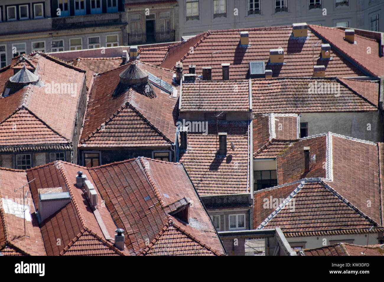 Porto modern housing hi-res stock photography and images - Alamy