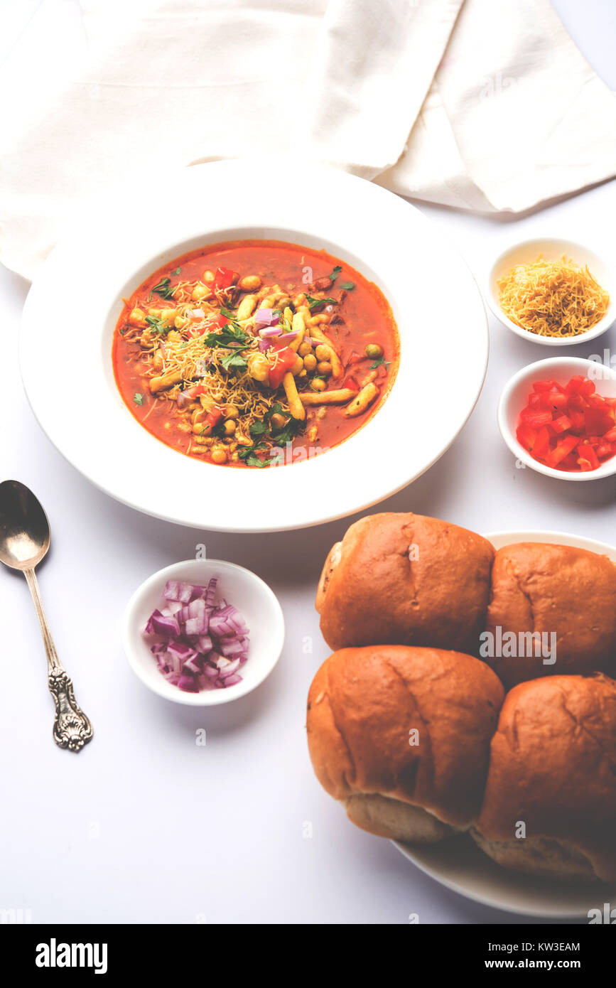 Misal Pav or misalpav, Misal Pav with Farsan. Traditional Indian spicy ...