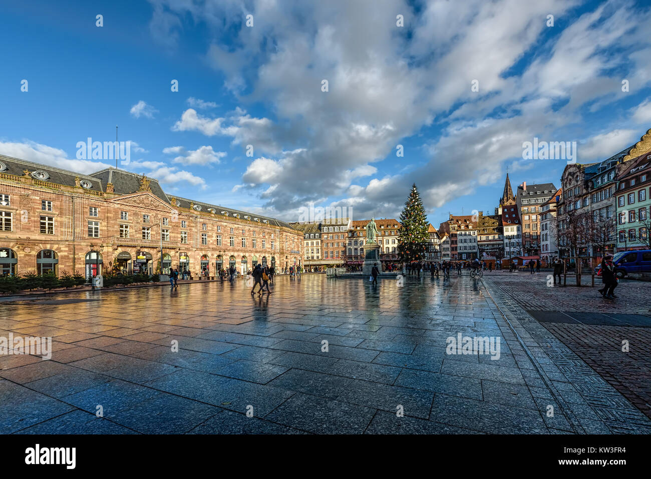 Strasbourg place kléber market hi-res stock photography and images - Alamy