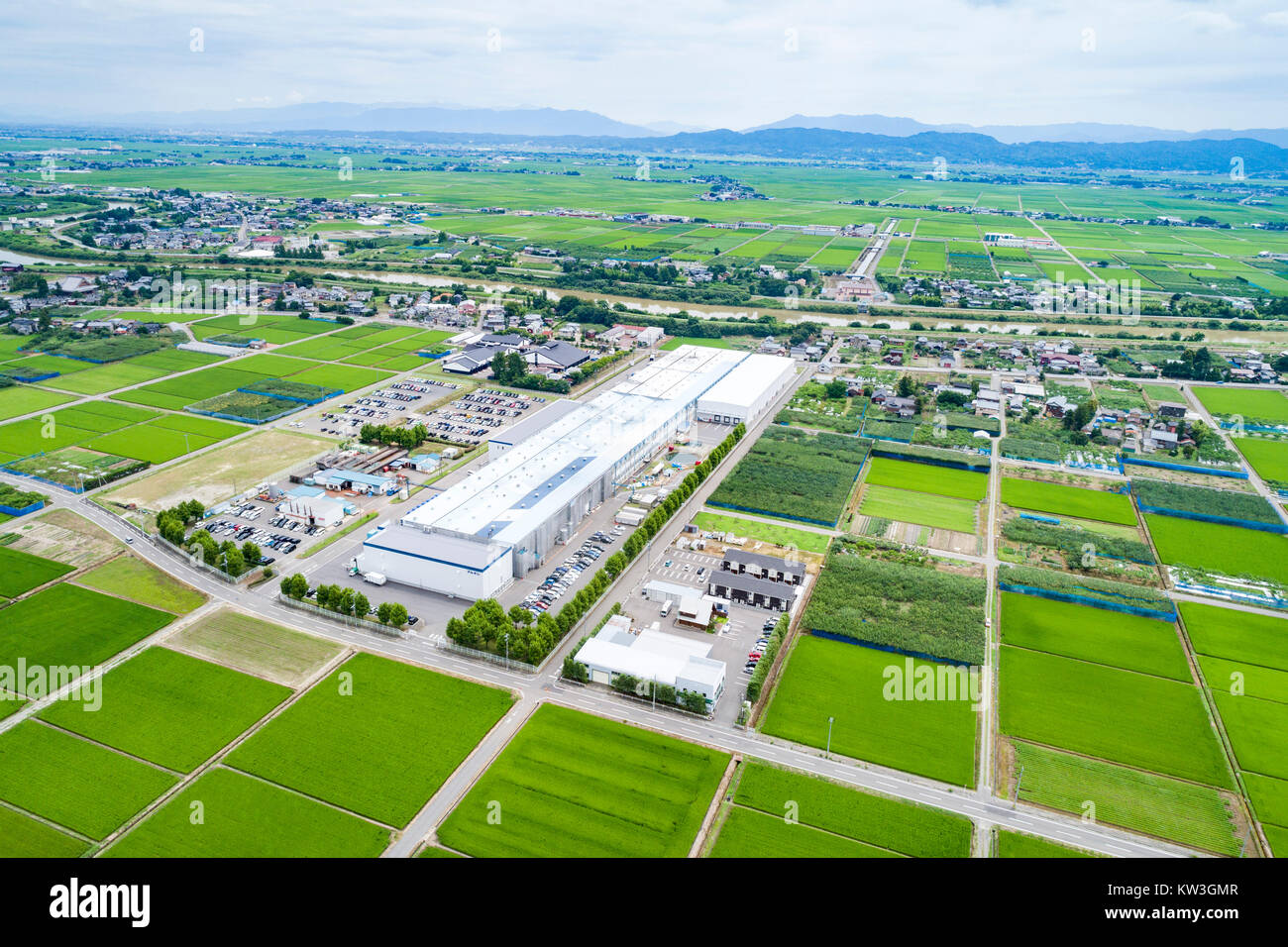 Japan factory road hi-res stock photography and images - Alamy
