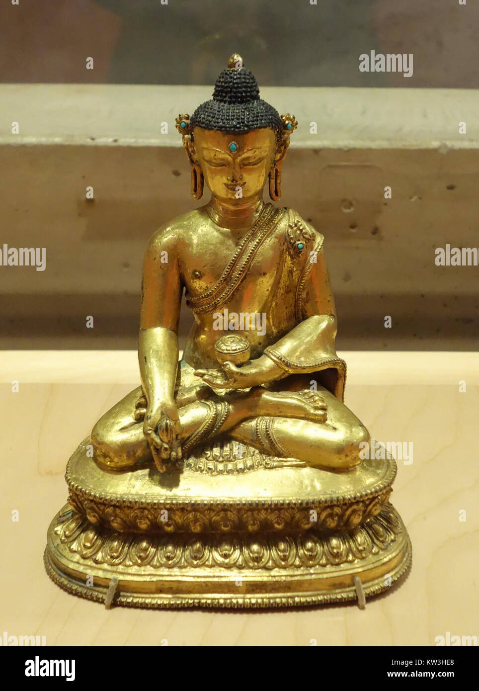 Medicine buddha hi-res stock photography and images - Alamy