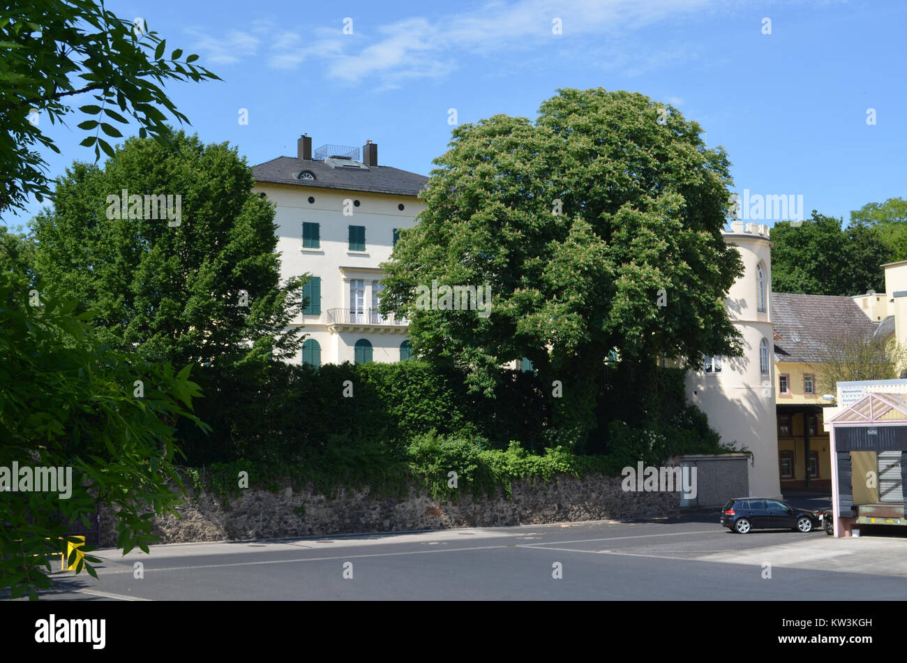 Bonames, Alt Bonames 6 is an area in Frankfurt, Germany, known for its ...