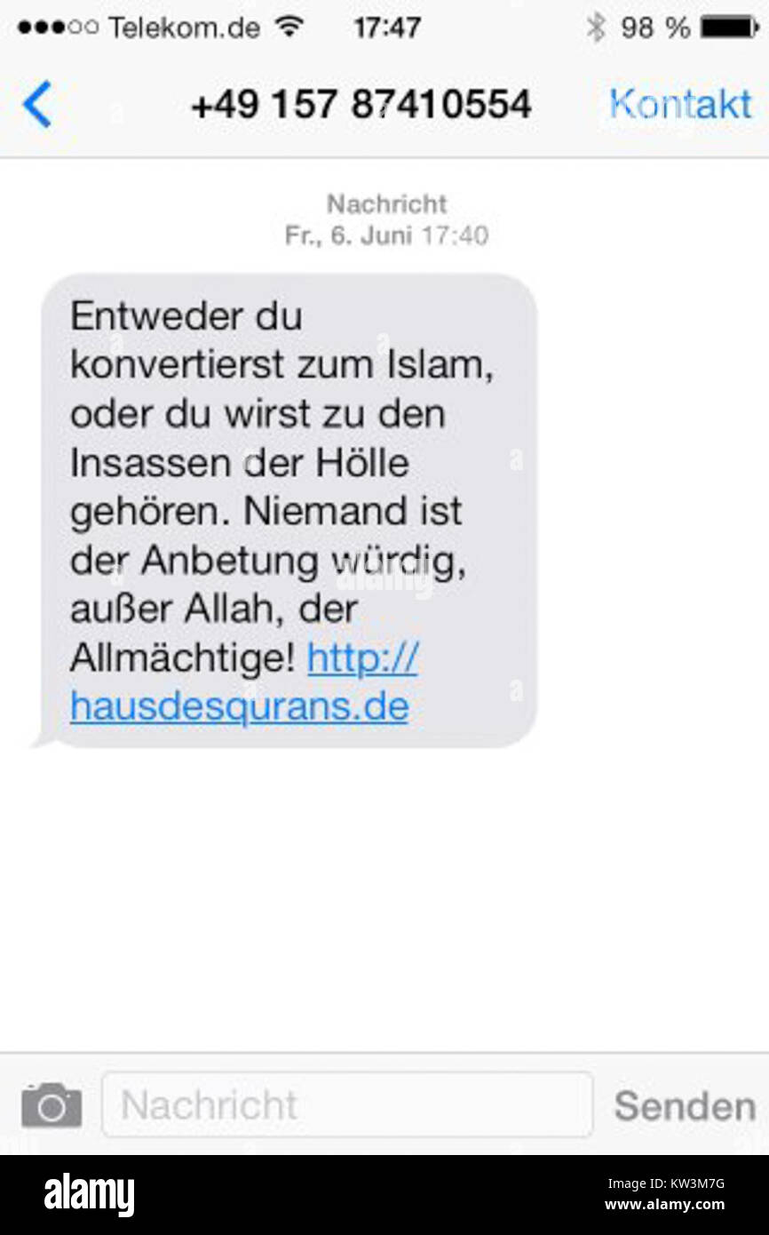 Droh sms hi-res stock photography and images - Alamy