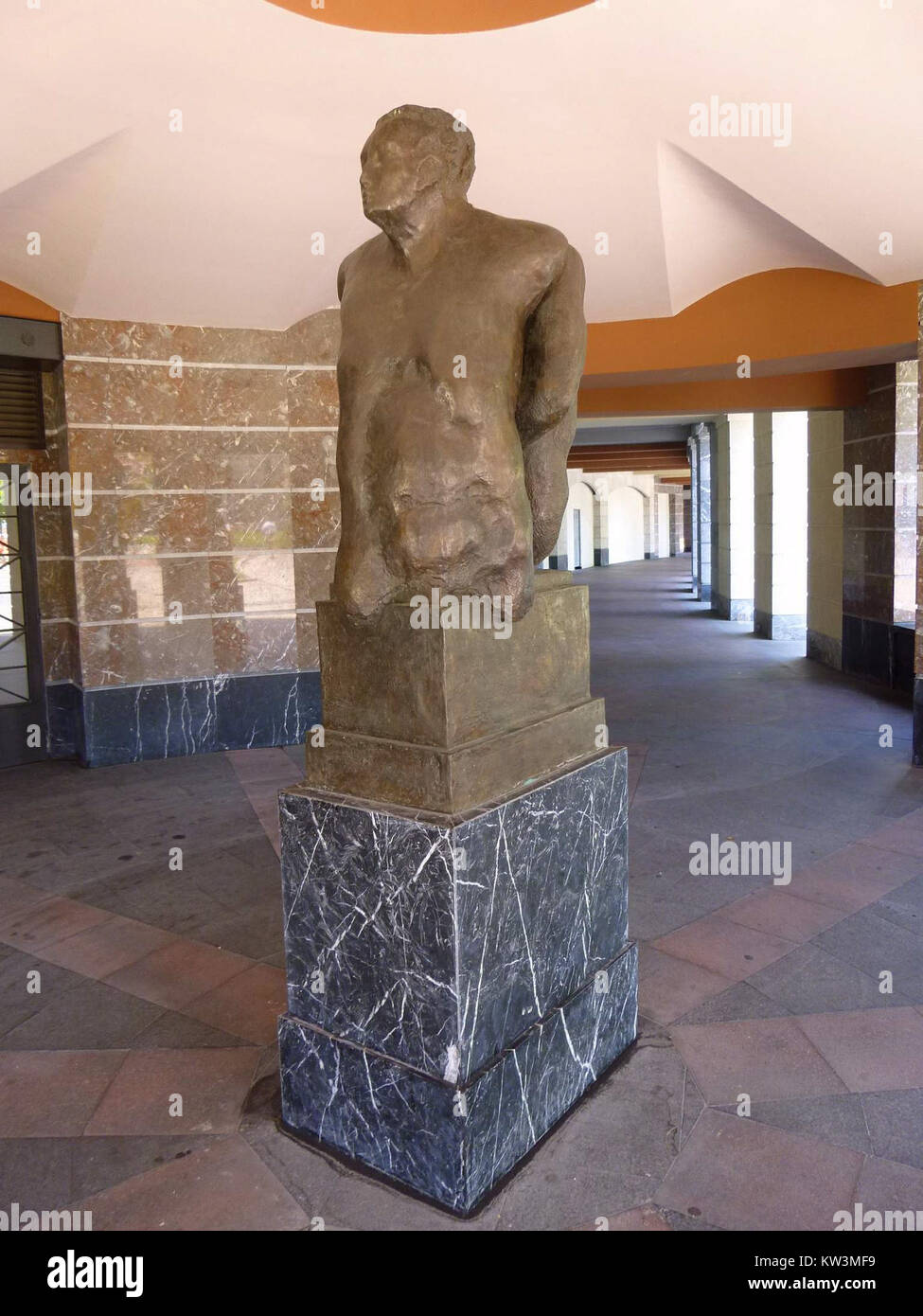 The Edificio Artklass in Bilbao is a prominent building known for its ...