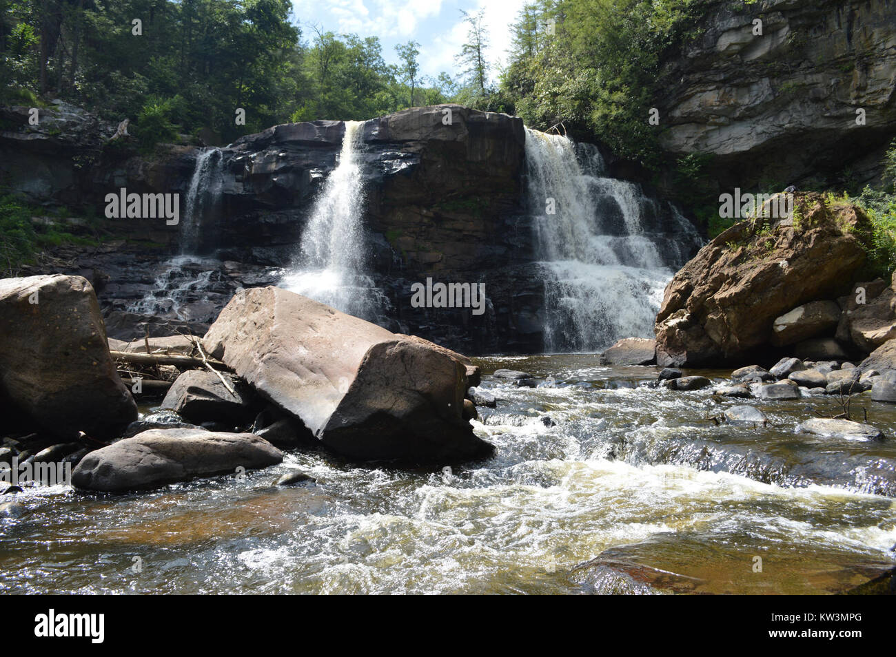 Blackwater Falls State Park in West Virginia features scenic waterfalls ...