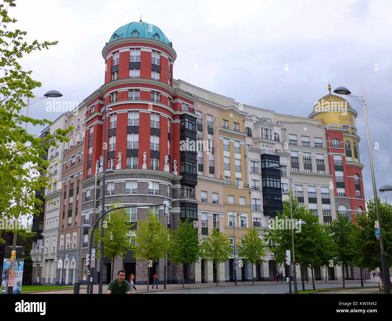 Bilbao Edificio Artklass 24 is a building located in Bilbao, Spain ...