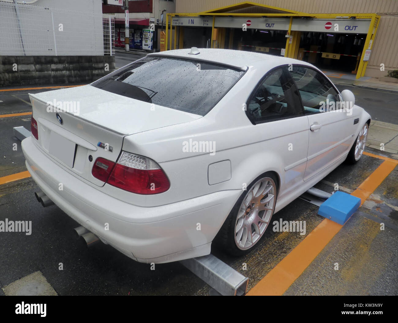 Bmw m3 csl hi-res stock photography and images - Alamy