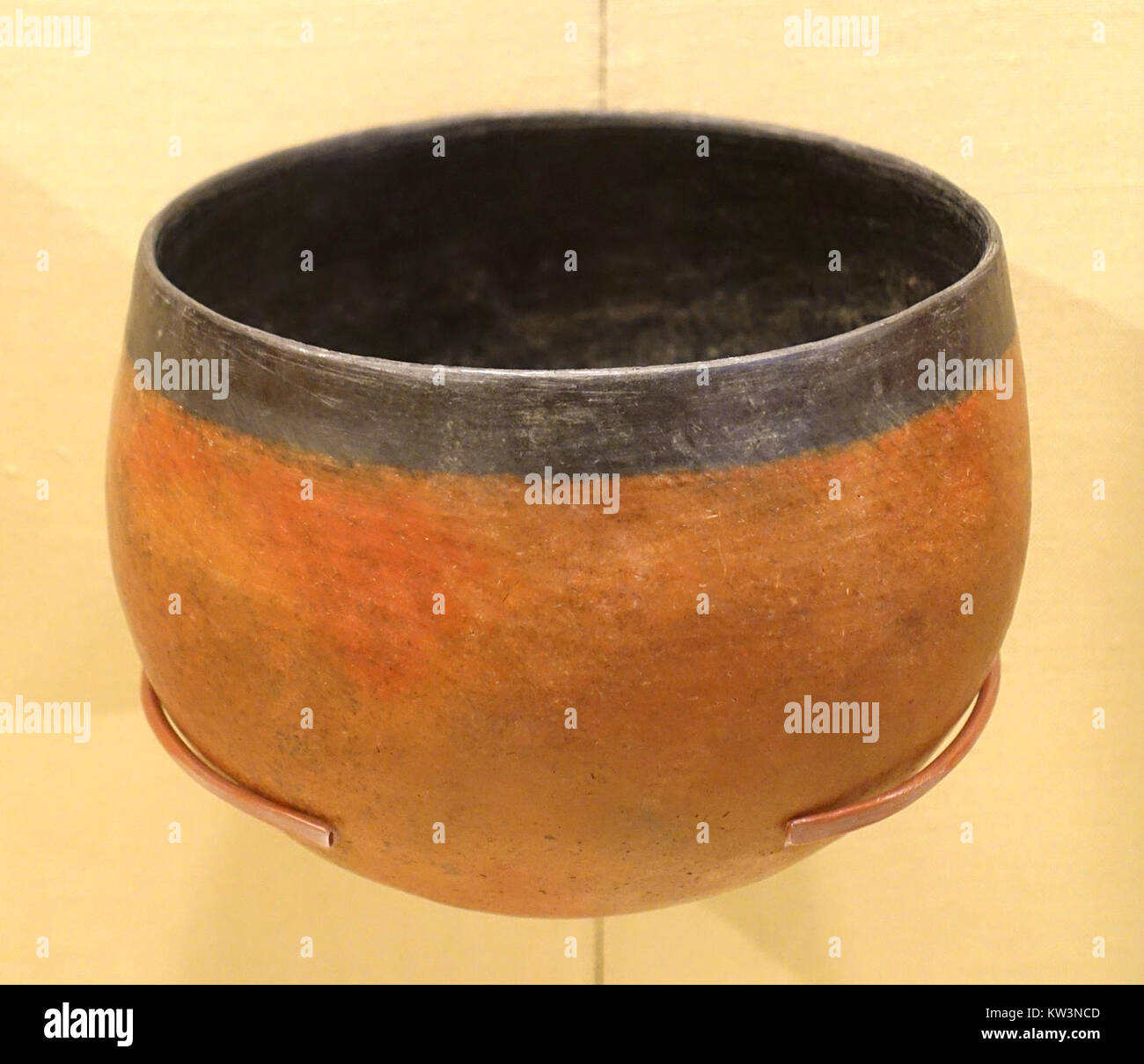 Black top red ware bowl, Adindan, Nubia, Cemetery K, tomb 94B, C group ...