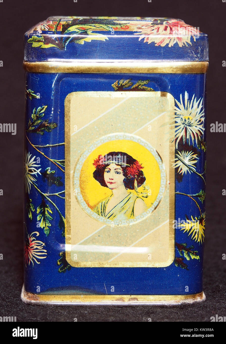 Blue tea tin, photo 6 Stock Photo - Alamy