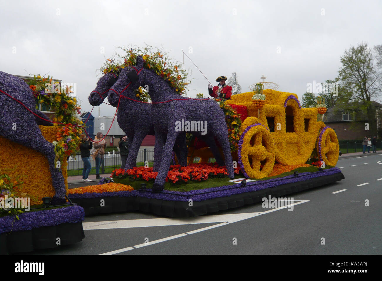 Bloemencorso 2015 in Hillegom was a flower parade in the Netherlands ...