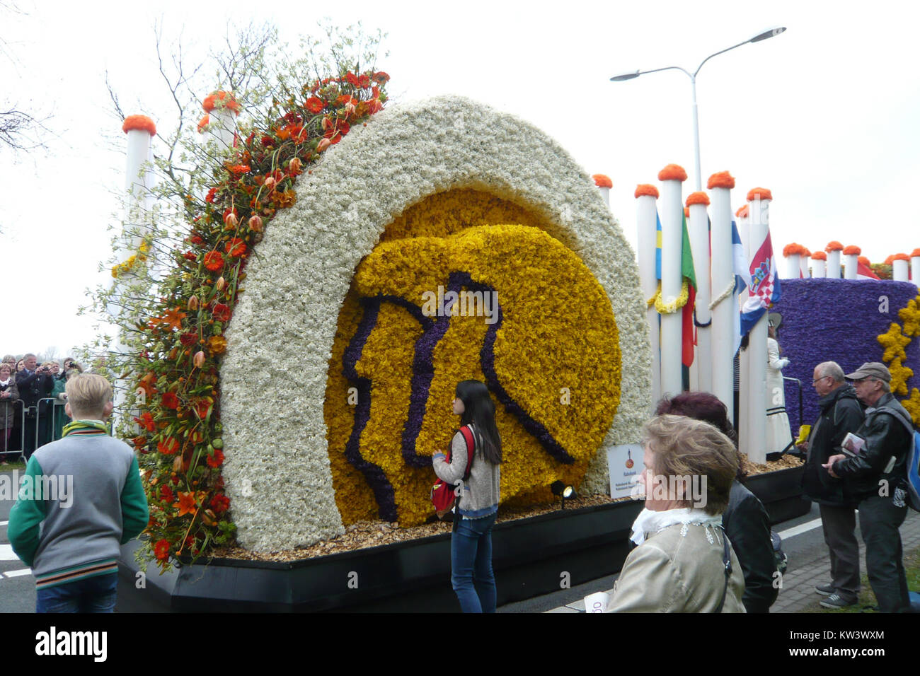 An image from the 2015 Bloemencorso flower parade in Lisse, Netherlands ...