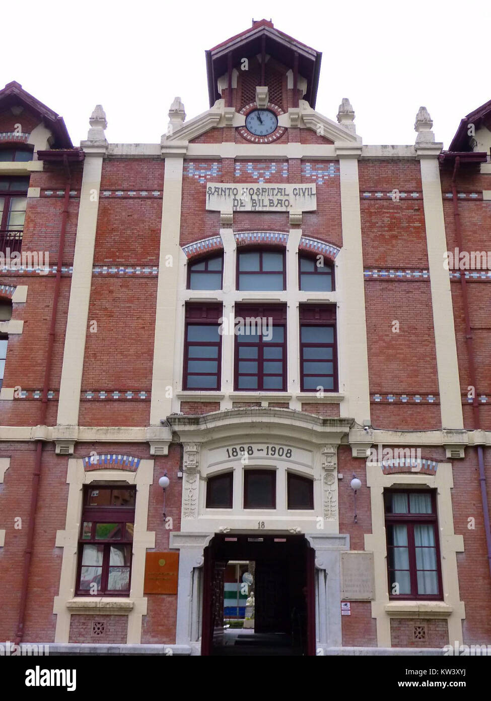 The Bilbao Hospital Universitario de Basurto is a major healthcare ...