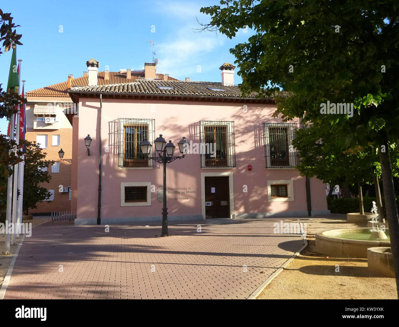 Salas de lectura hi-res stock photography and images - Alamy