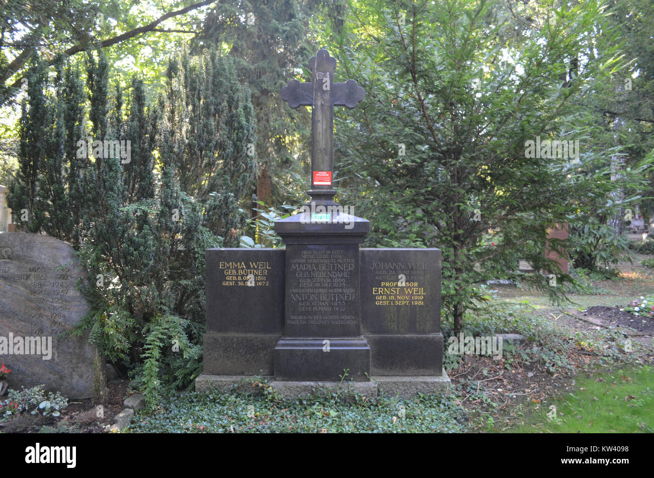 The Neuer Friedhof in Bockenheim, Germany, is an historic cemetery that ...