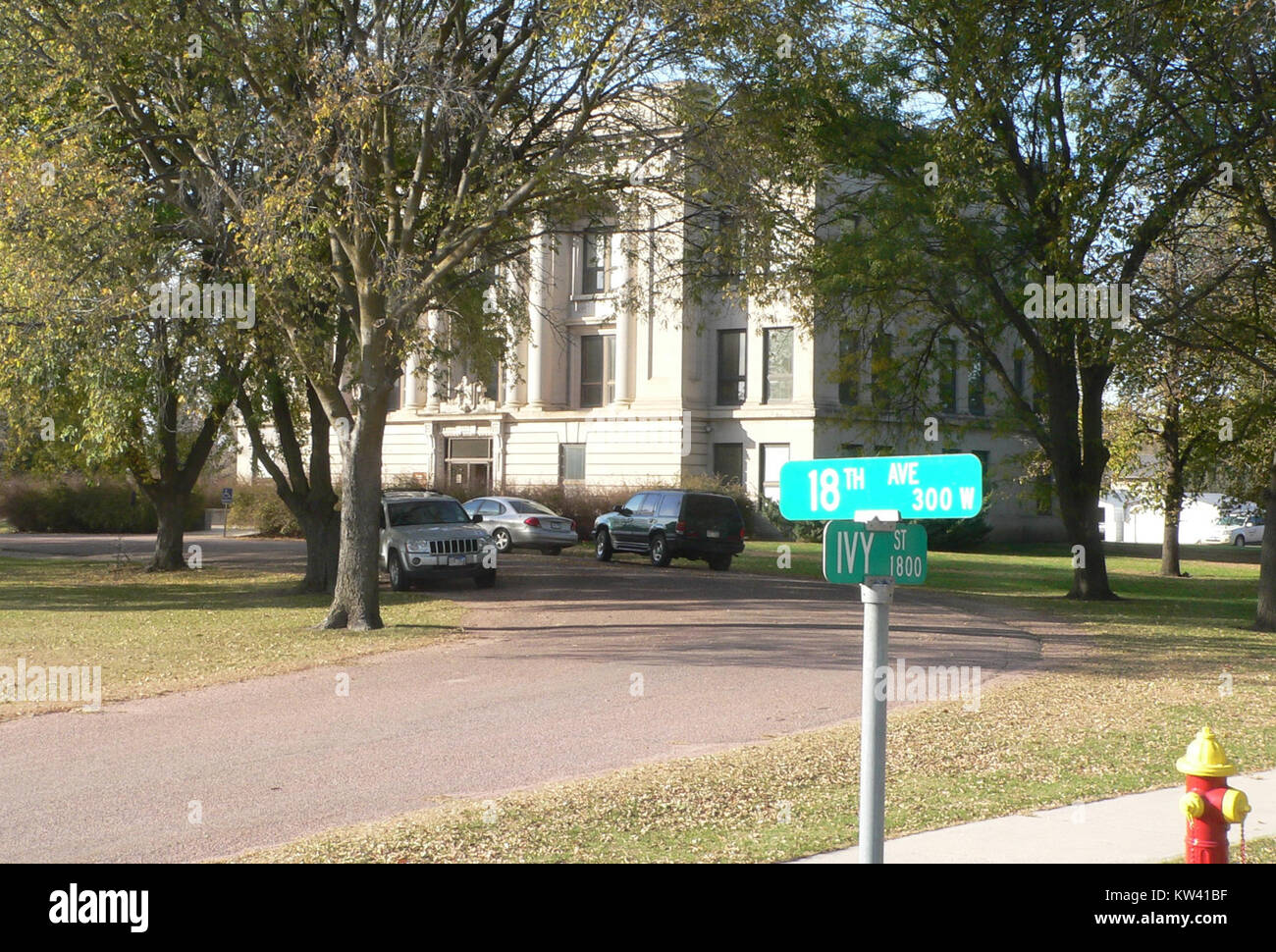 An image capturing the Bon Homme County Courthouse in South Dakota from ...