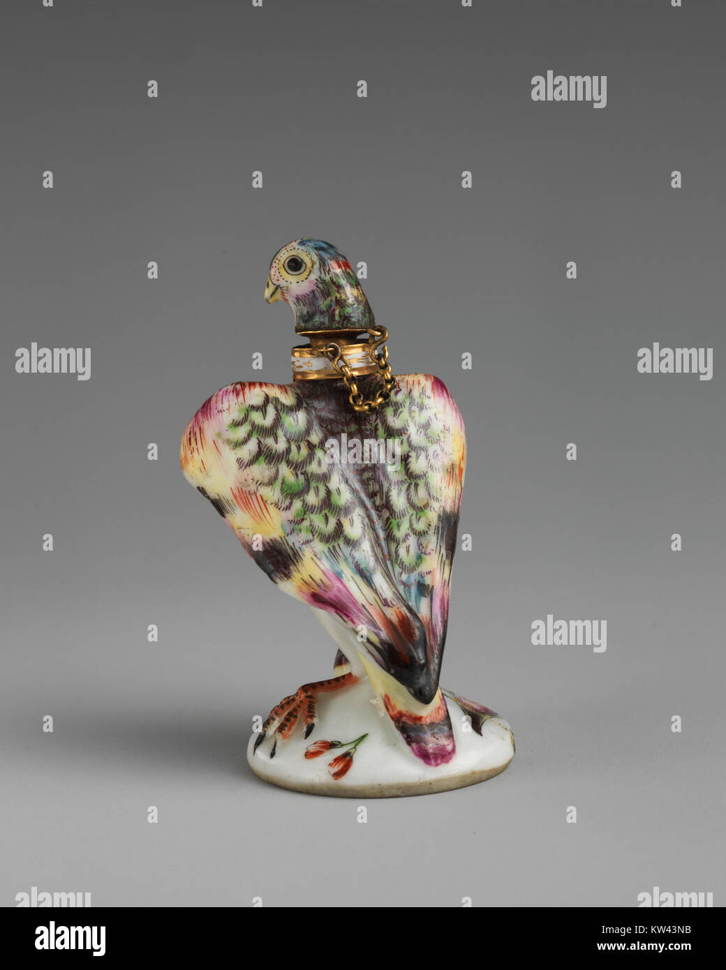 The bird ornament, held in the collection of the Metropolitan Museum of ...