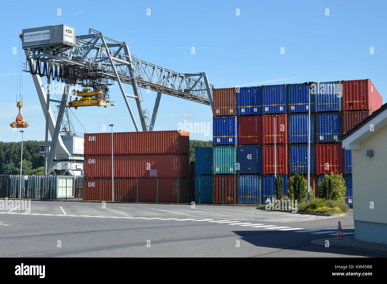 Bonn transport hi-res stock photography and images - Alamy