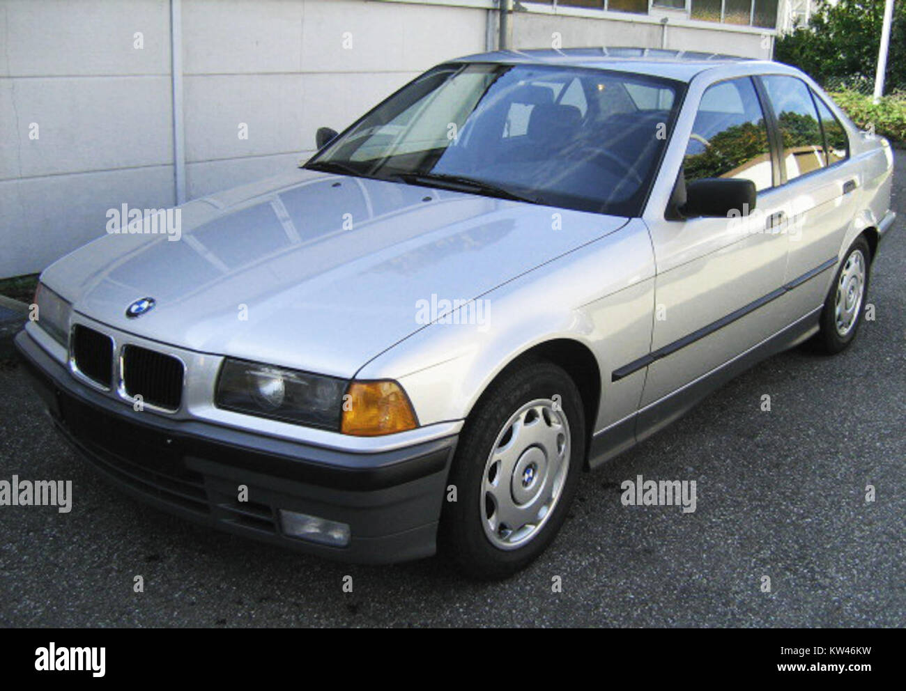 The BMW E36 is a model of the BMW 3 Series, produced between 1990 and ...