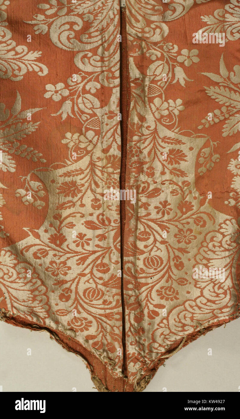 This bodice, part of the collection at The Metropolitan Museum of Art ...