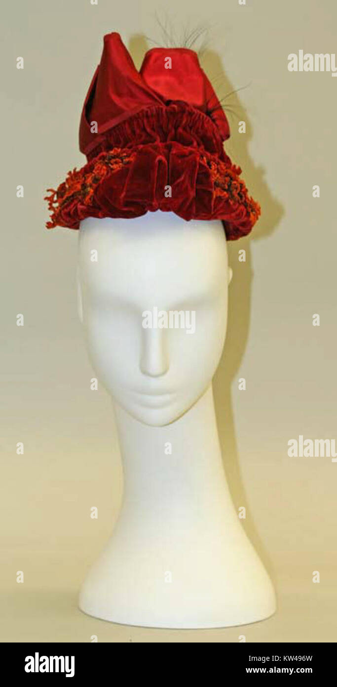 This bonnet, part of the Metropolitan Museum of Art’s collection ...