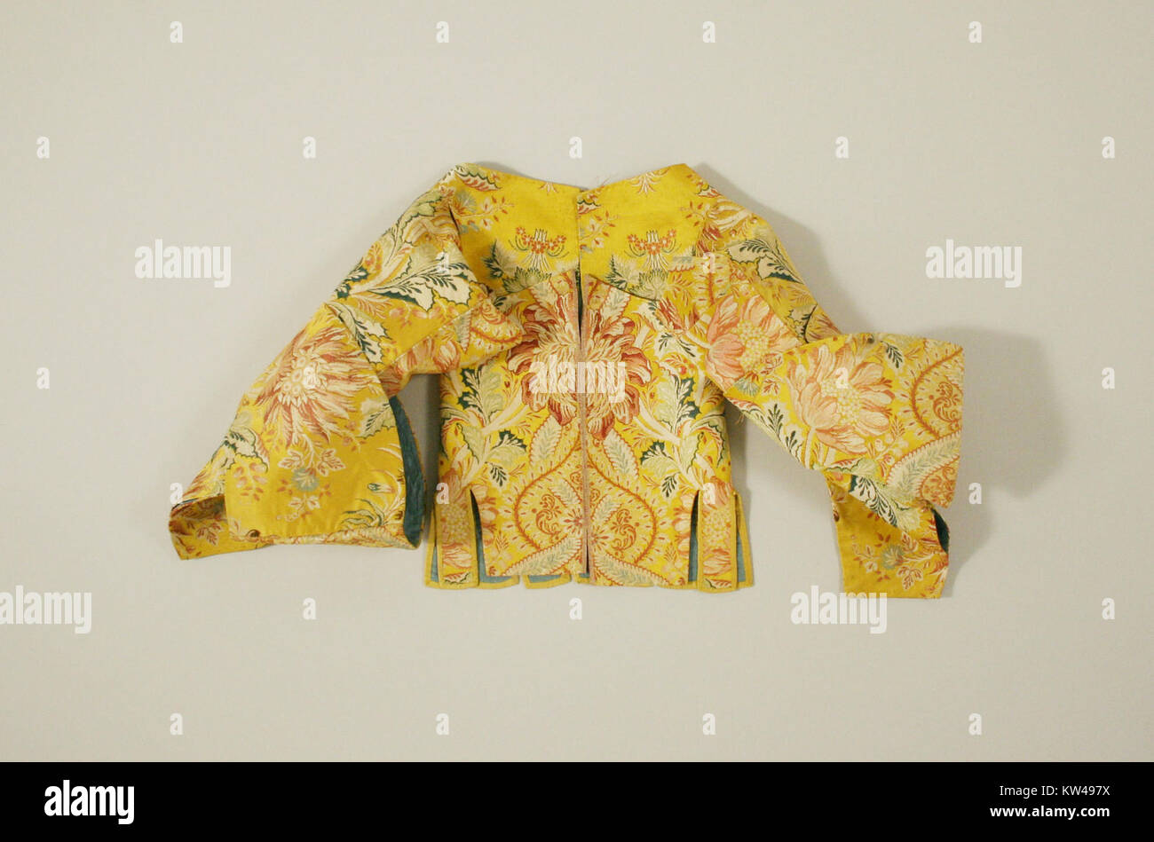 An image of a bodice from the Metropolitan Museum of Art's collection ...