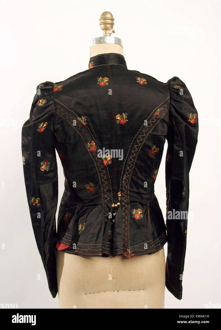 This bodice, part of the collection at The Metropolitan Museum of Art ...