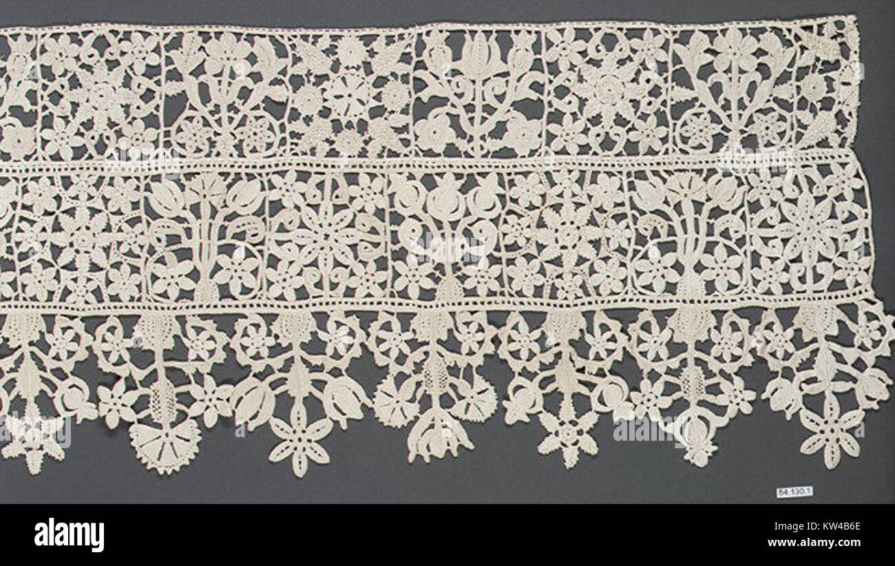 Border design detailed decorative hi-res stock photography and images ...
