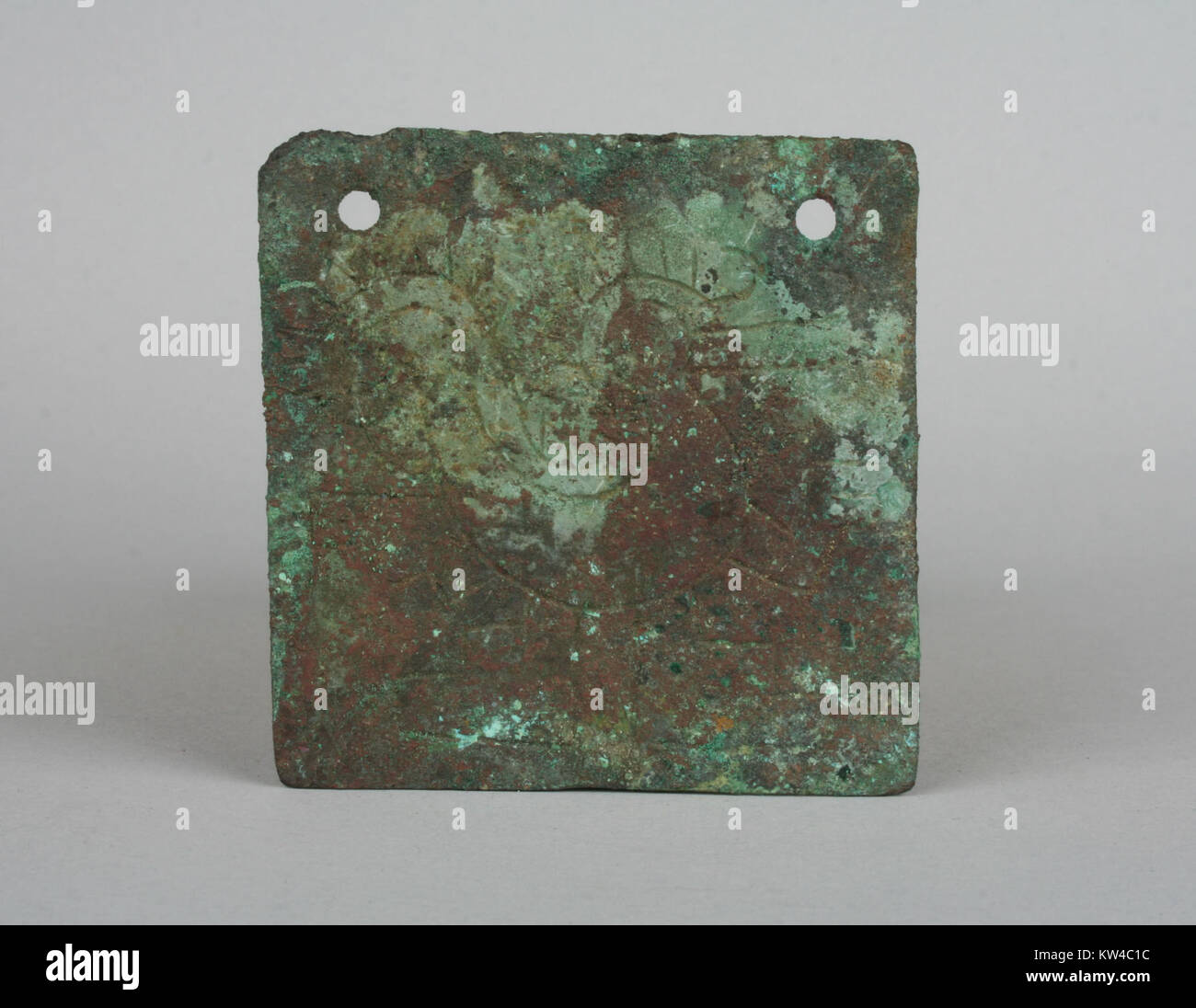 This 3rd-century BCE to 2nd-century CE Vicús culture ornament from Peru ...