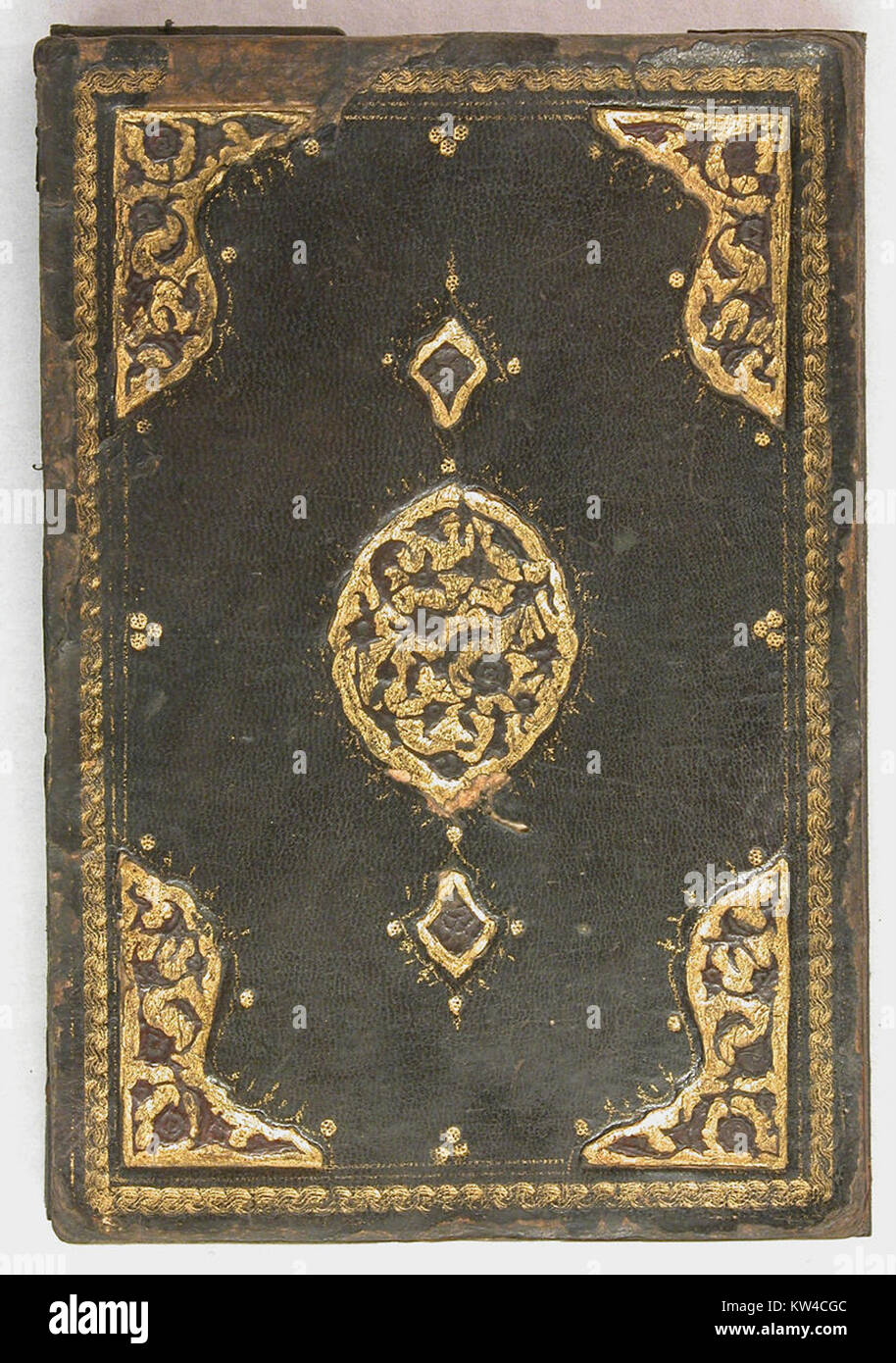 The bookbinding artifact, labeled 'Jild i kitab,' from the MET ...