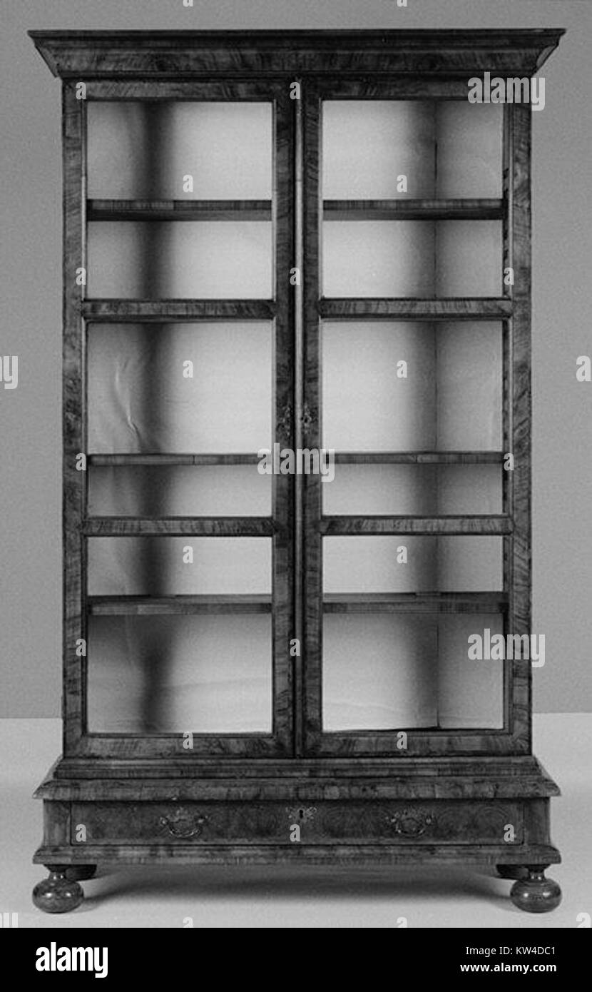 The bookcase from the Metropolitan Museum of Art (MET) is a fine ...