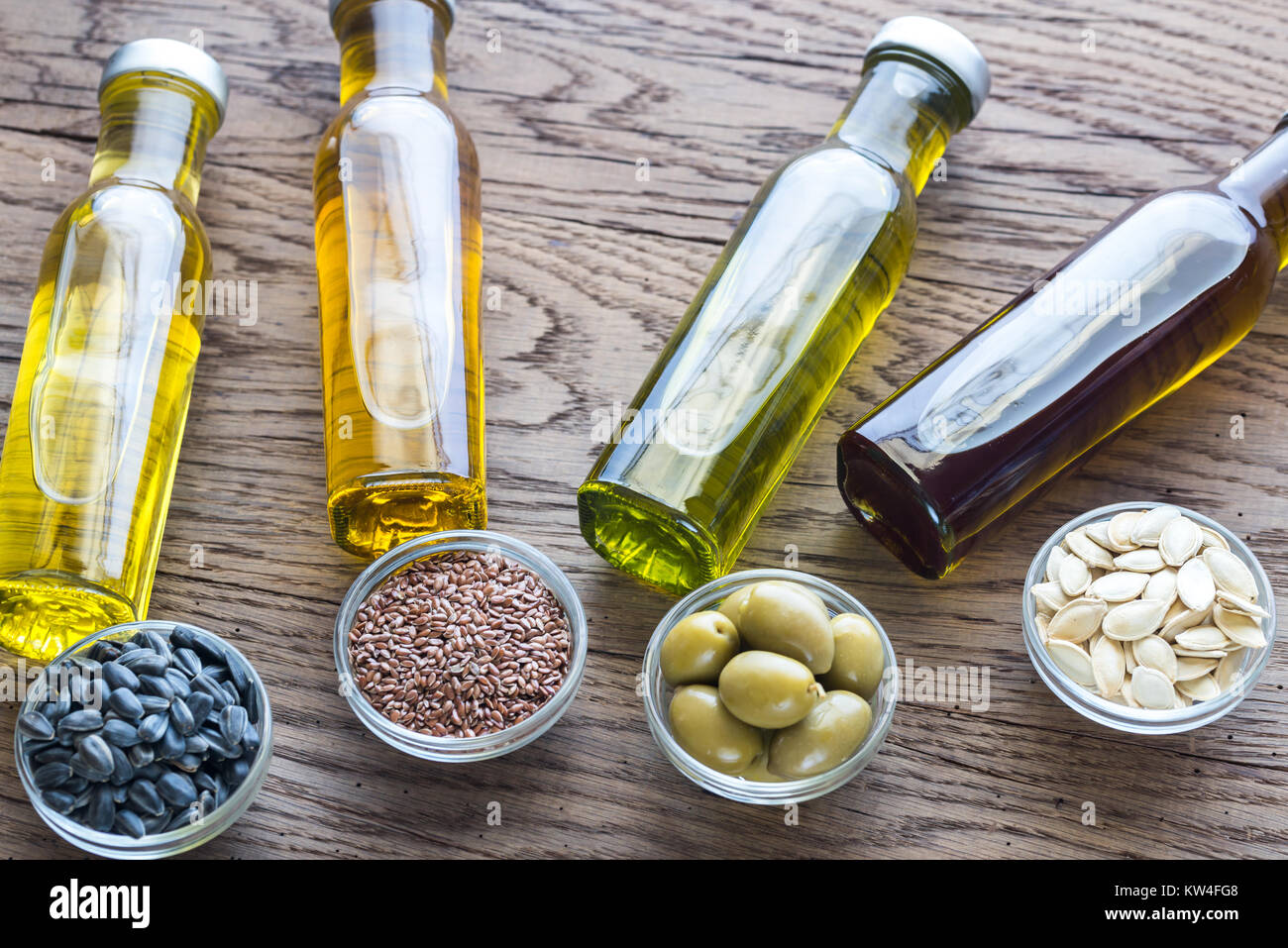 Bottles with different kinds of vegetable oil Stock Photo - Alamy