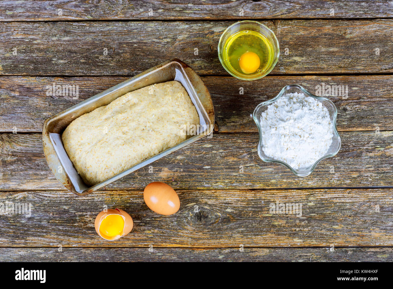 Flour based food hi-res stock photography and images - Alamy