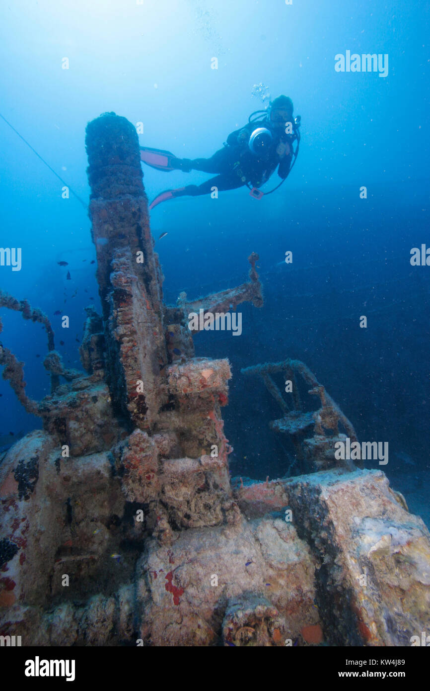 Spiegel Grove shipwreck off Key Largo, Florida Stock Photo - Alamy