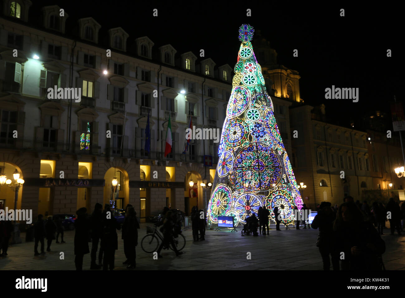 Turin, Italy. 29th Dec, 2017. Colorful christmas tree. The north ...