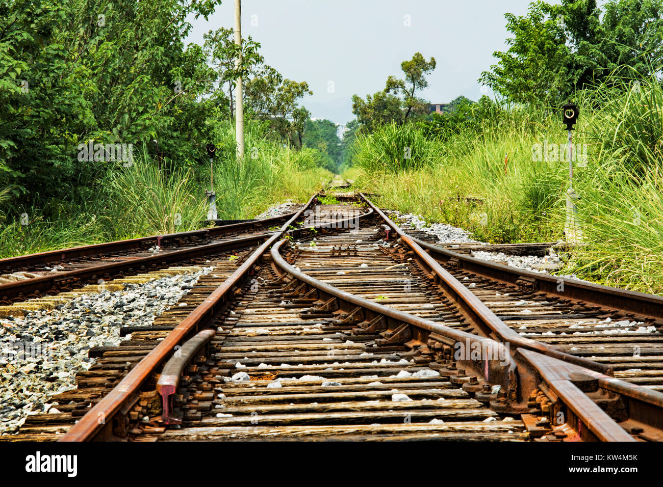 Old railway tracks out of use hi-res stock photography and images - Alamy