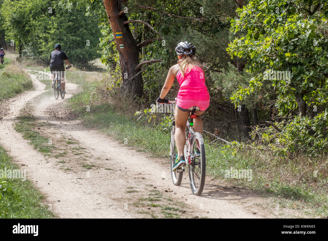 Bike trail park hi-res stock photography and images - Alamy