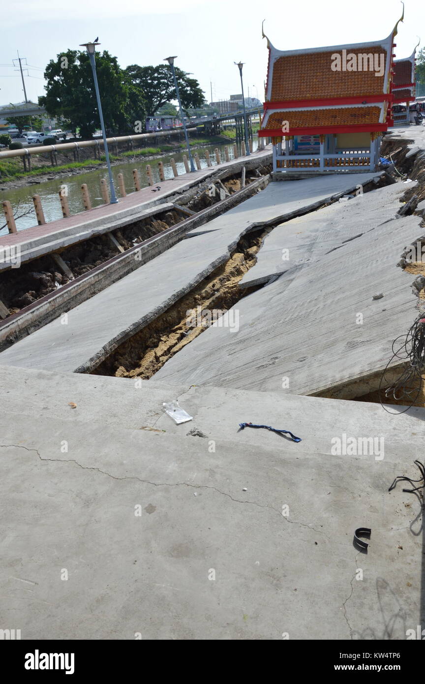 Subside High Resolution Stock Photography and Images - Alamy