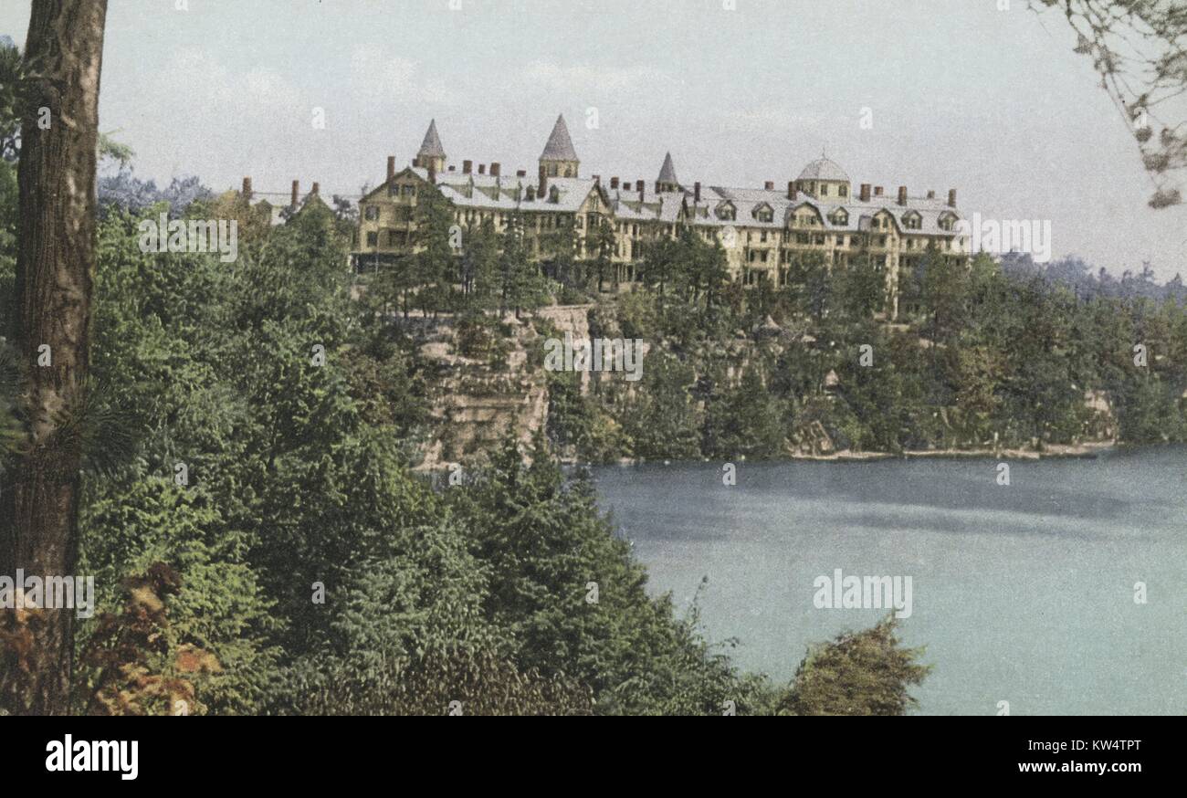 Postcard of the Wildmere House as seen from mid-cliff, Lake Minnewaska ...