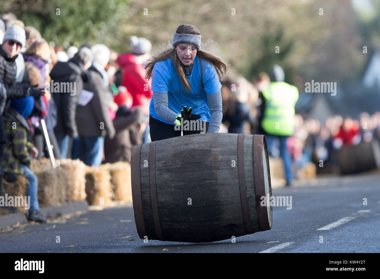 Boxing crowd cheering hi-res stock photography and images - Alamy