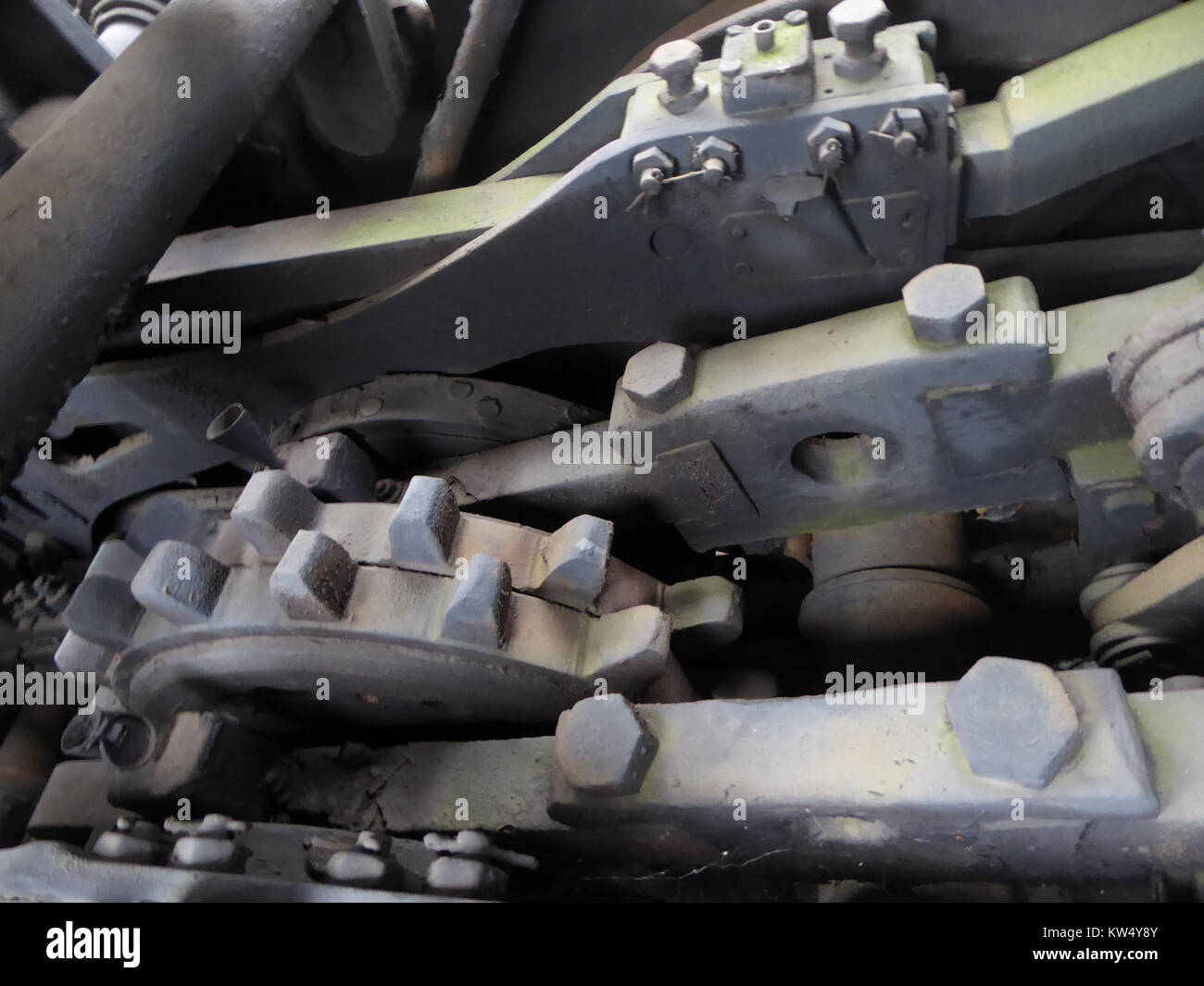 The BHStB III5C Kreuzkopf Innentriebwerk refers to a type of internal ...