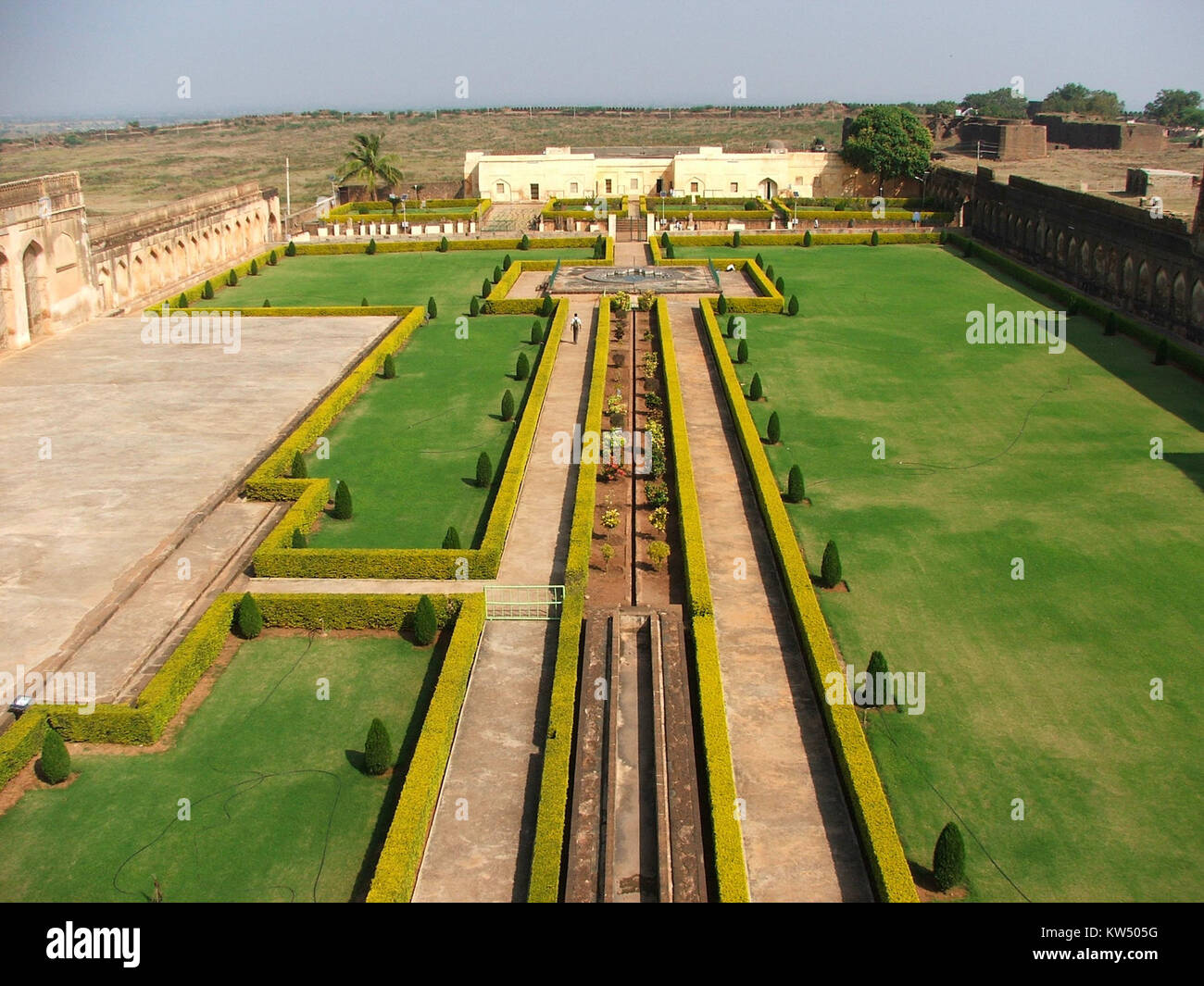 BIADR FORT (inside view garden Stock Photo - Alamy