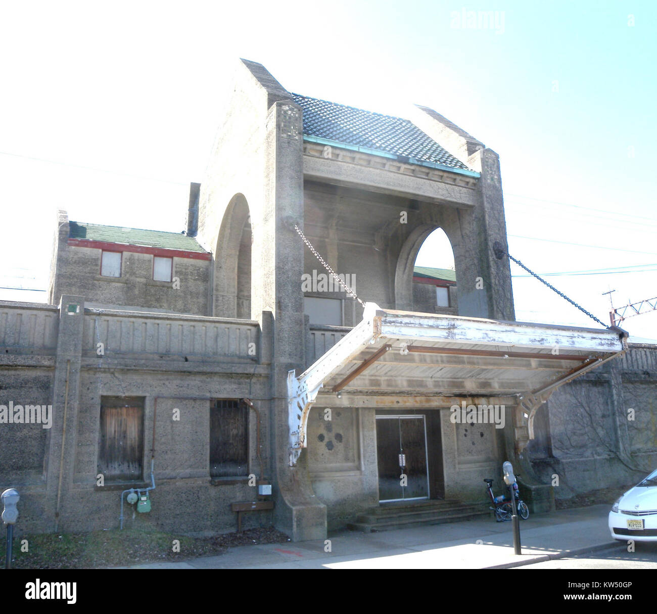 This image captures the Bloomfield station house, a historic railway ...