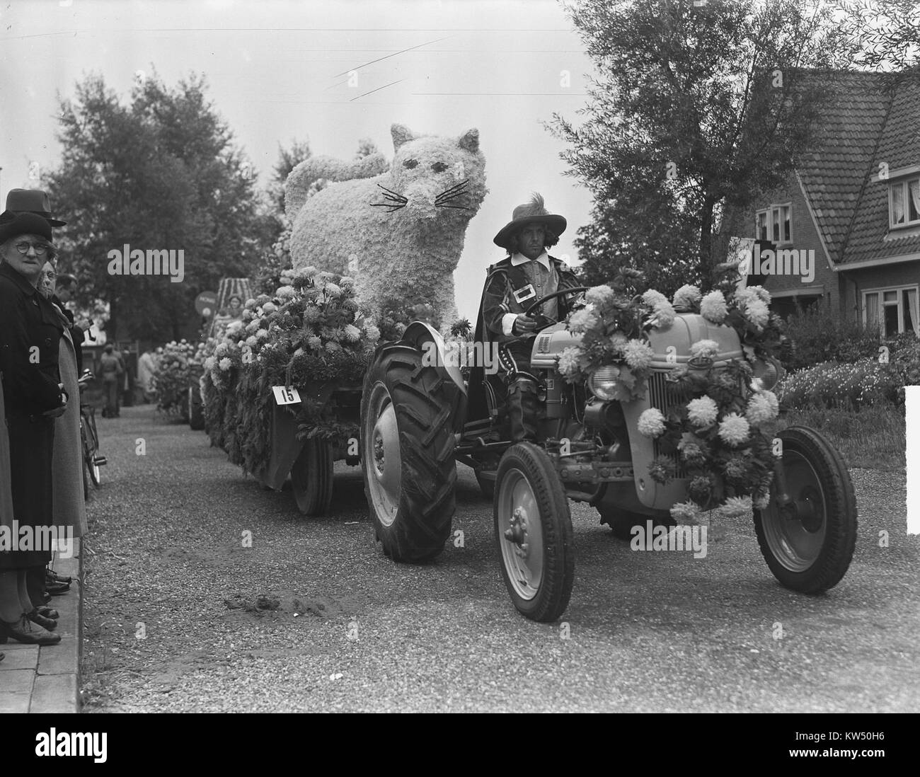 Festival art parade Black and White Stock Photos & Images - Alamy