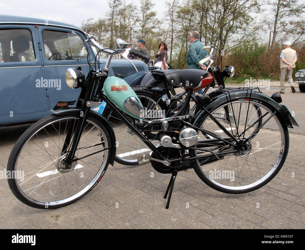Blue Bianchi Aquilotto Stock Photo - Alamy