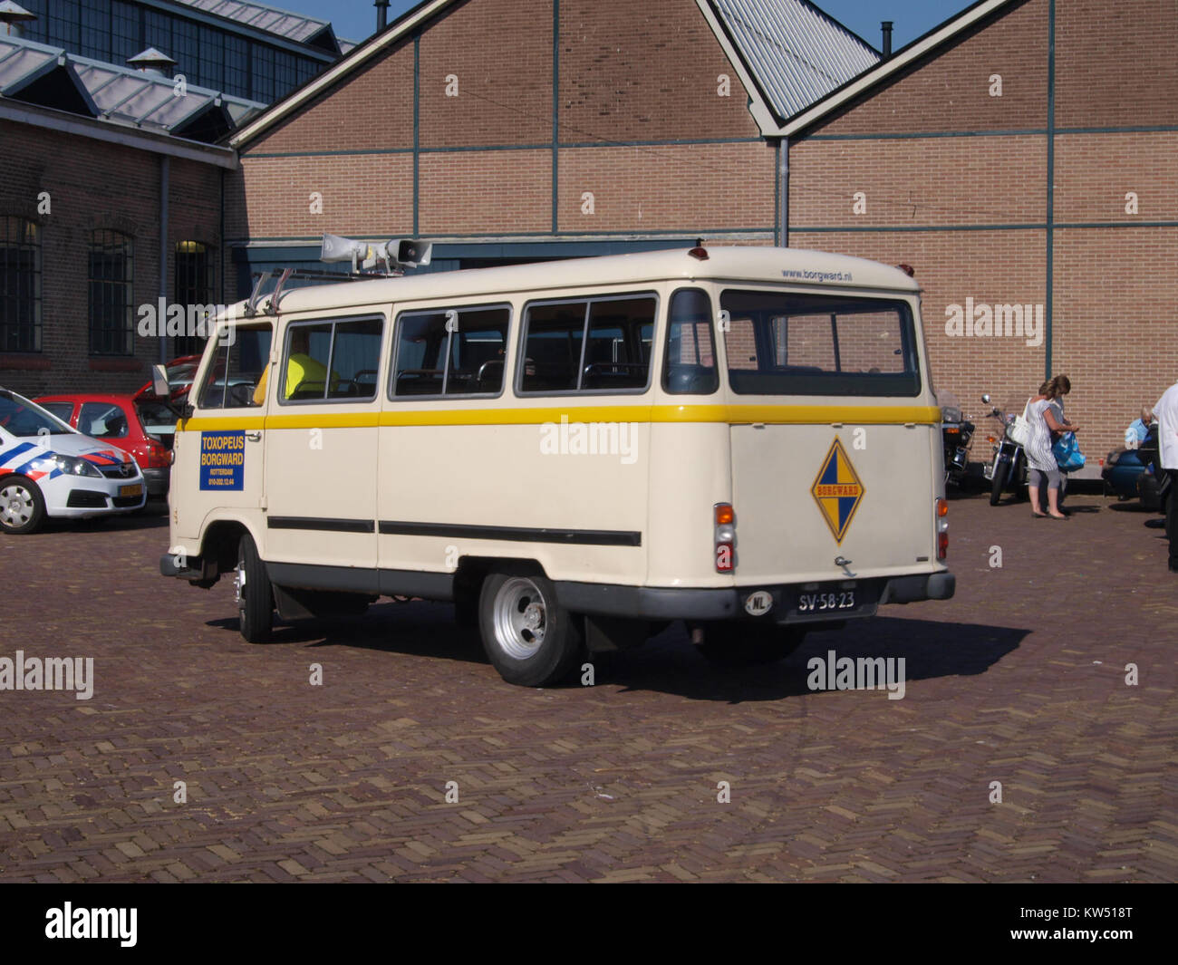 Motor omnibus hi-res stock photography and images - Alamy